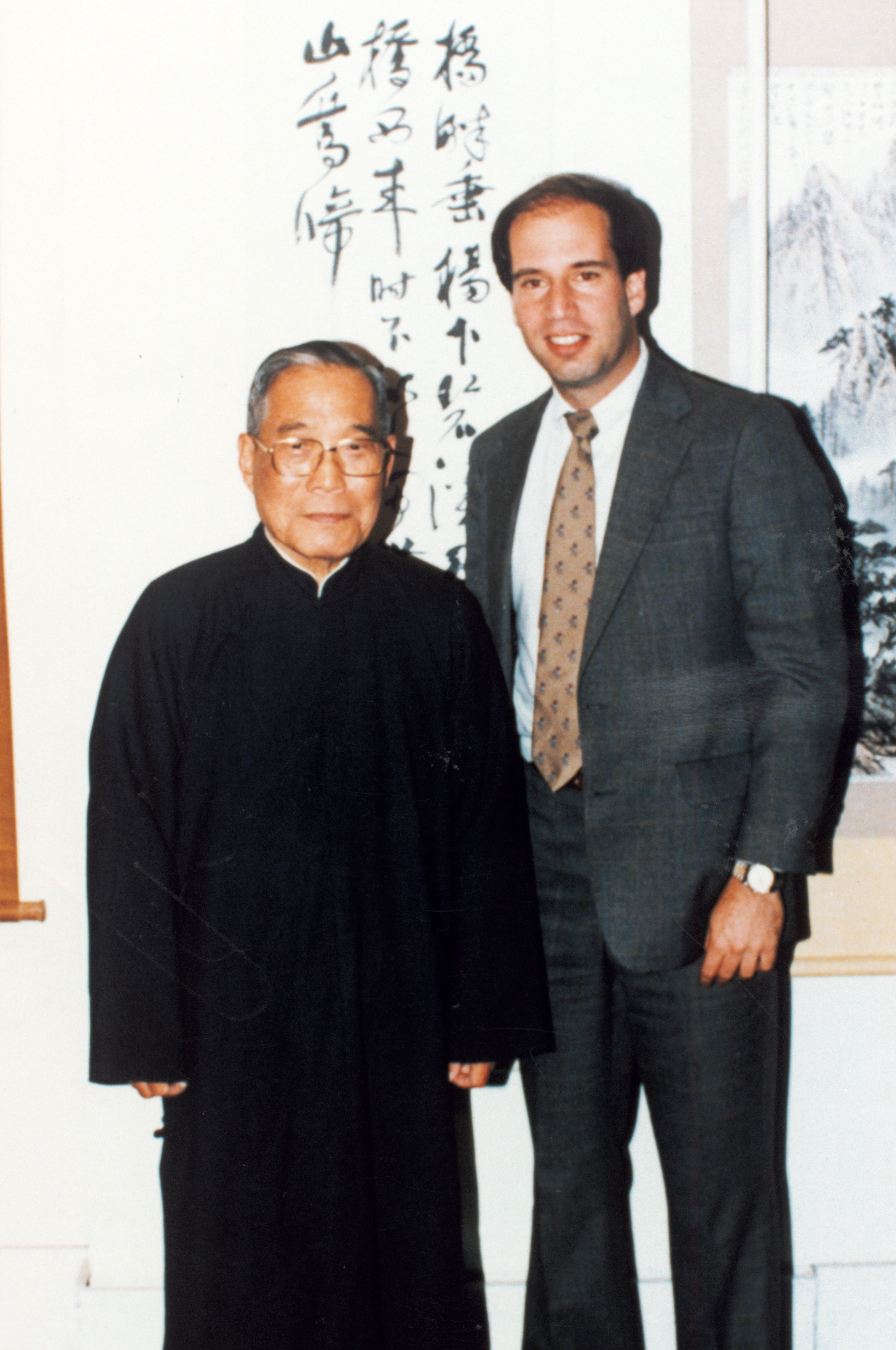 Professor Huo Chi Kwang and Alan Ludmer Chicago 1987 – Violet Li Tai Chi